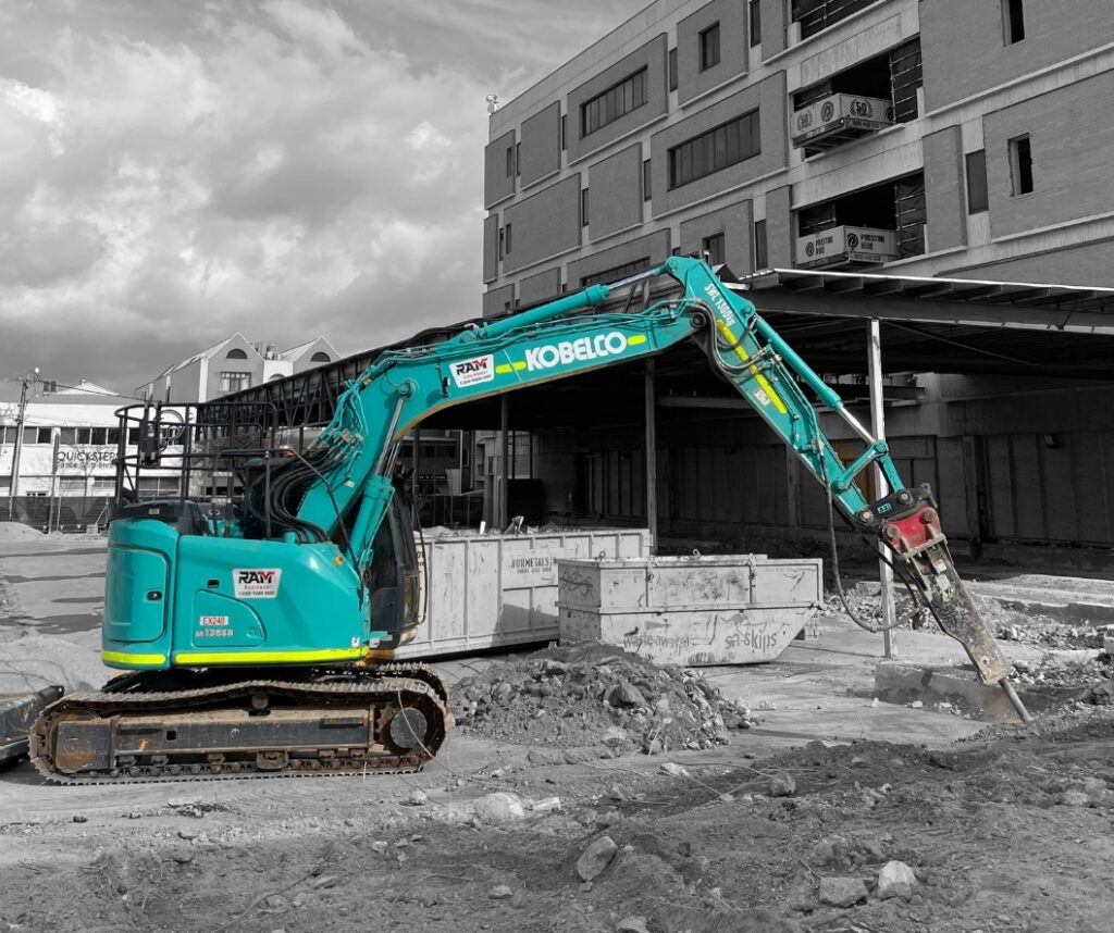 RAMRADE Rock Breakers Excavator Attachment- RAMRADE Attachments